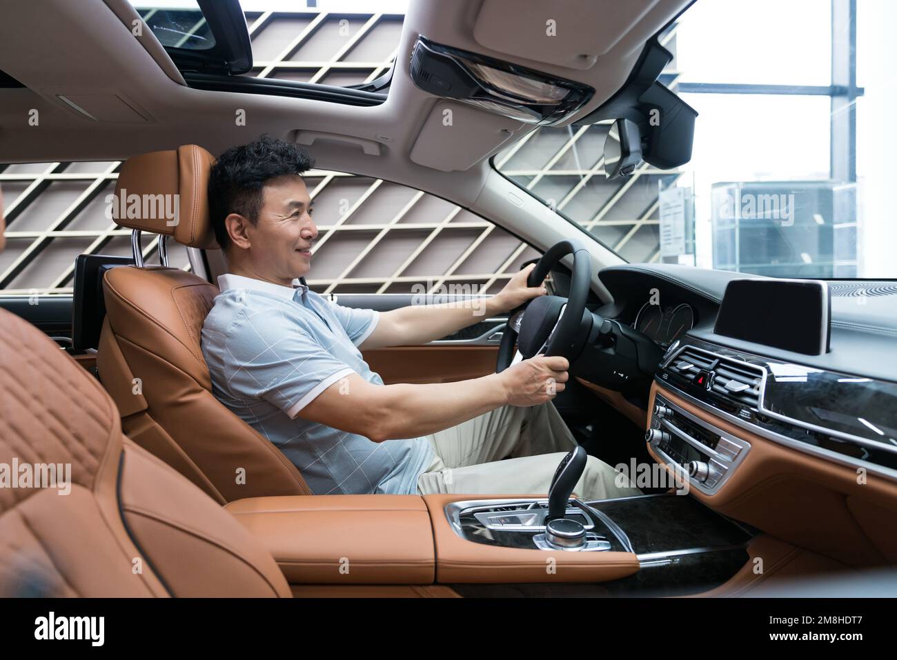 To drive a car hi-res stock photography and images - Alamy