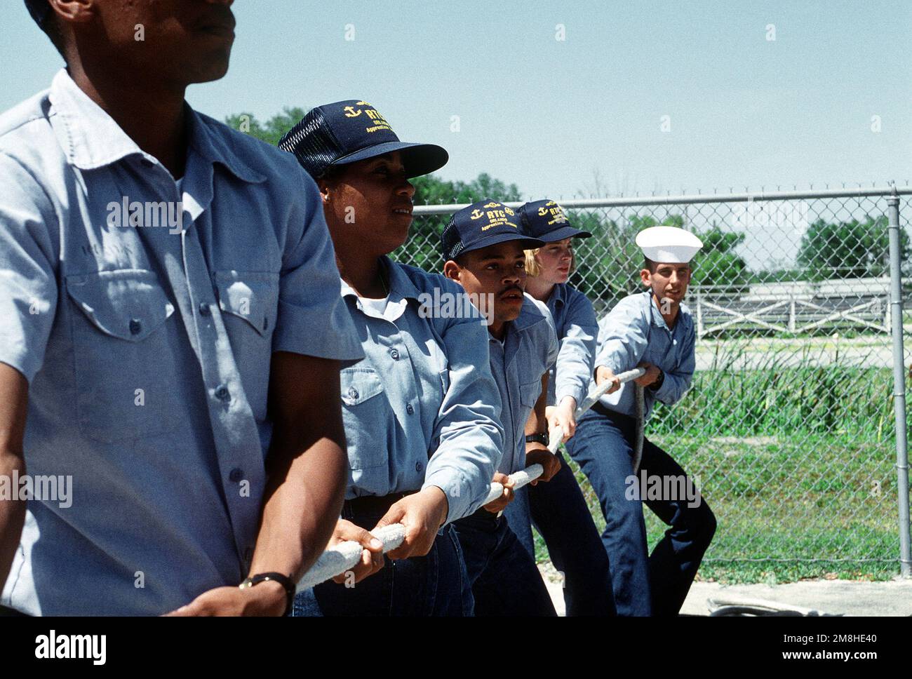 SEAMAN recruits practice line handling during a class at the Recruit ...