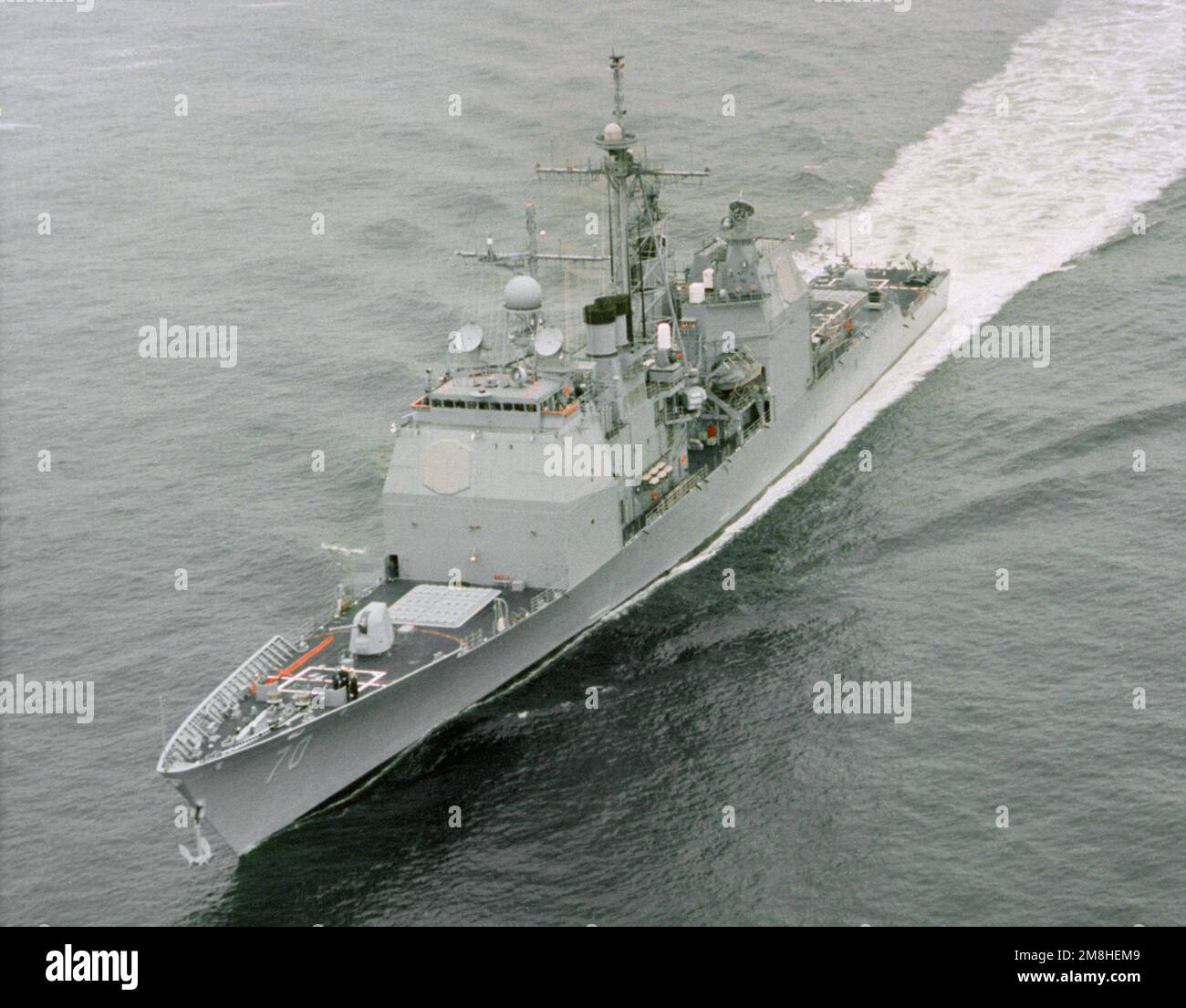 A port bow view of the guided missile cruiser USS LAKE ERIE (CG-70 ...