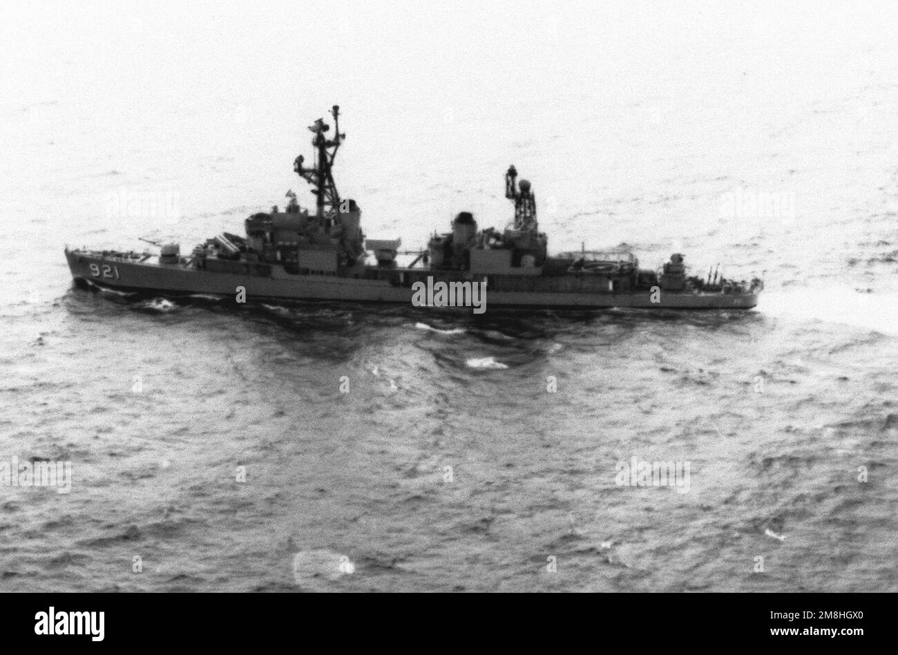 Gearing class destroyer hi-res stock photography and images - Alamy