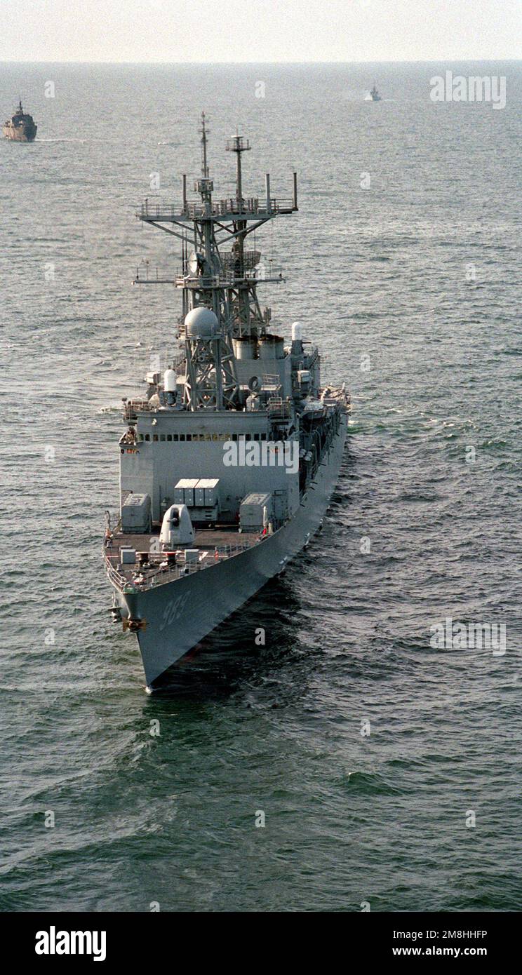A bow view of the destroyer USS DEYO (DD-989) during exercise BALTOPS '93. DEYO is serving as ...
