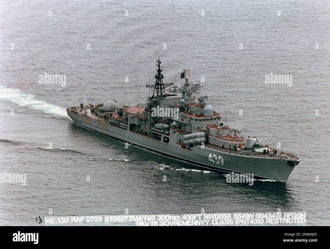 A starboard bow view of the Russian Sovremenny-class guided missile ...