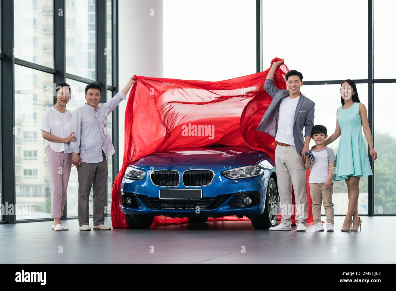 Family with many generations hi-res stock photography and images - Alamy