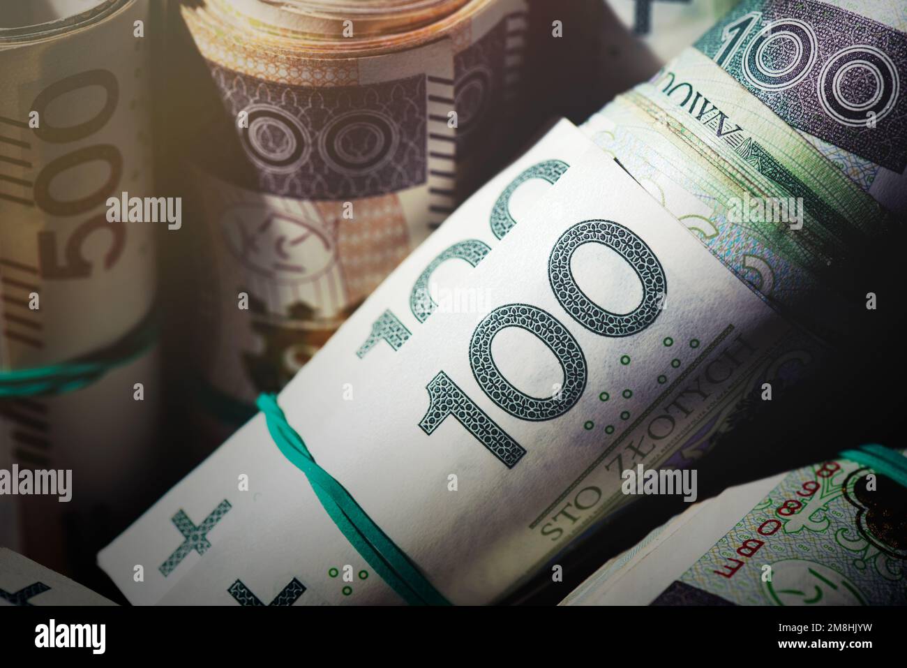 100 banknotes hi-res stock photography and images - Alamy