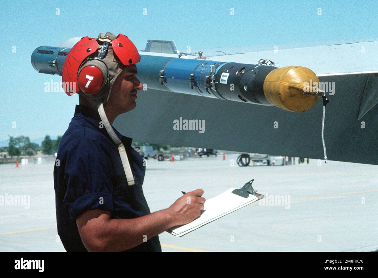 Catm 9m hi-res stock photography and images - Alamy