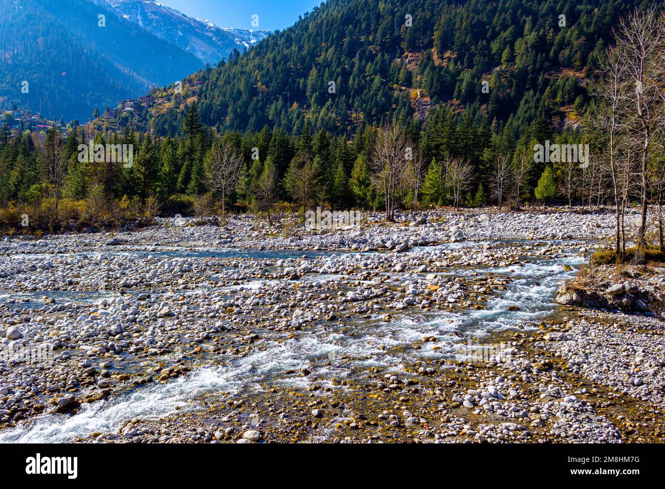 Colours of Manali in Himachal Pradesh India. Panoramic views of ...