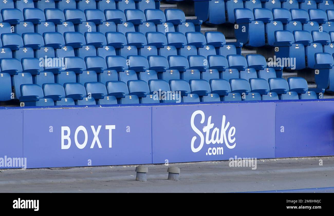 Seats at goodison park hi-res stock photography and images - Alamy