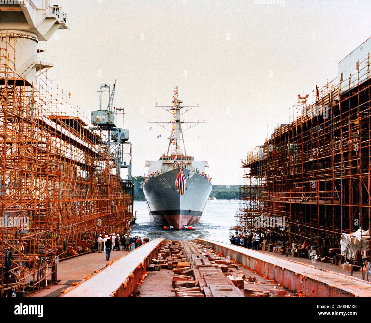 The guided missile destroyer PAUL HAMILTON (DDG-60) is launched from ...
