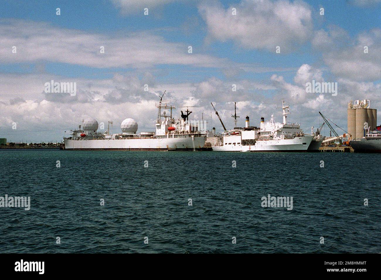Missile range instrumentation ship hi-res stock photography and images ...