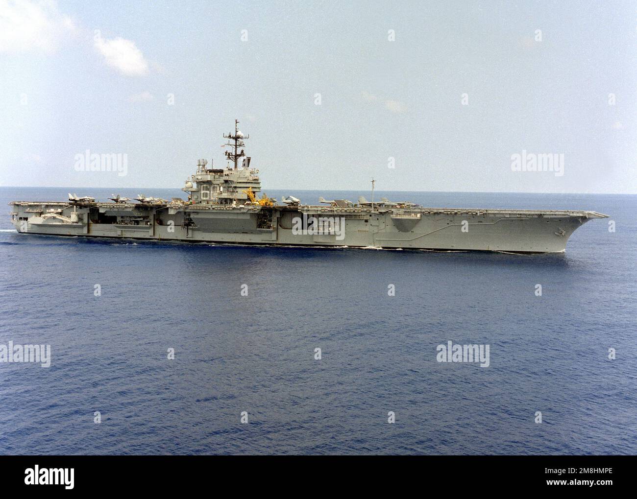 A starboard bow view of the aircraft carrier USS SARATOGA (CV-60 ...