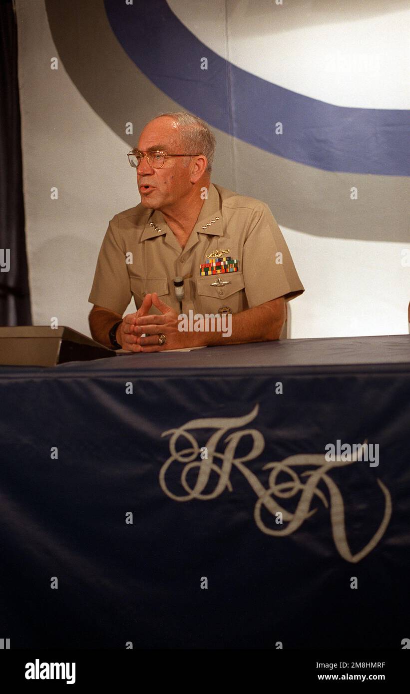 Adm. Frank B. Kelso II, chief of naval operations, and Command MASTER ...