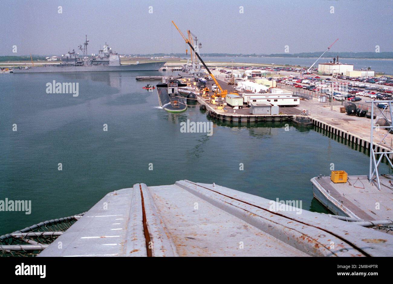 A bow view of the nuclear-powered strategic missile submarine USS ...