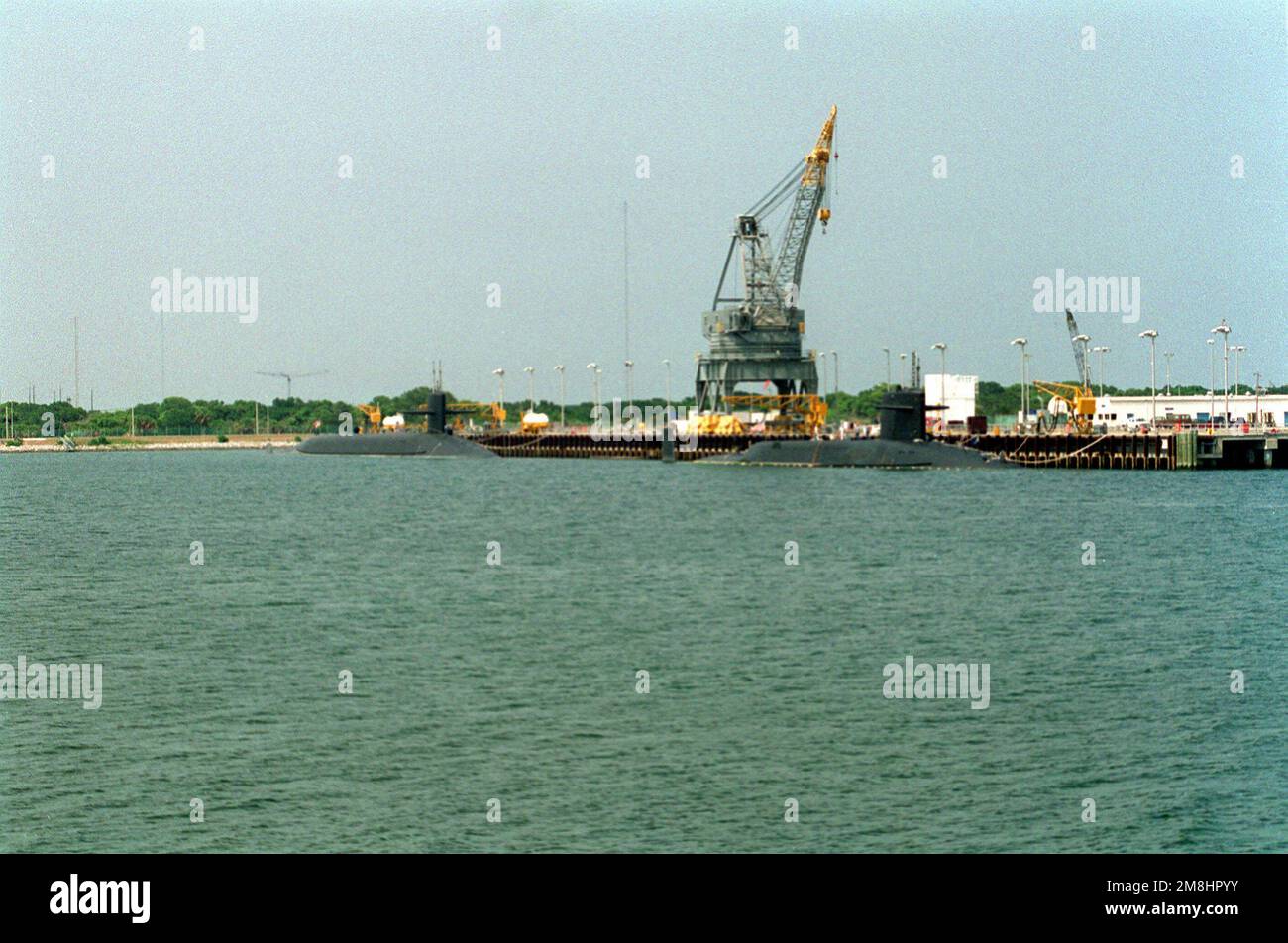 A starboard bow view of the nucelar-powered strategic missile ...