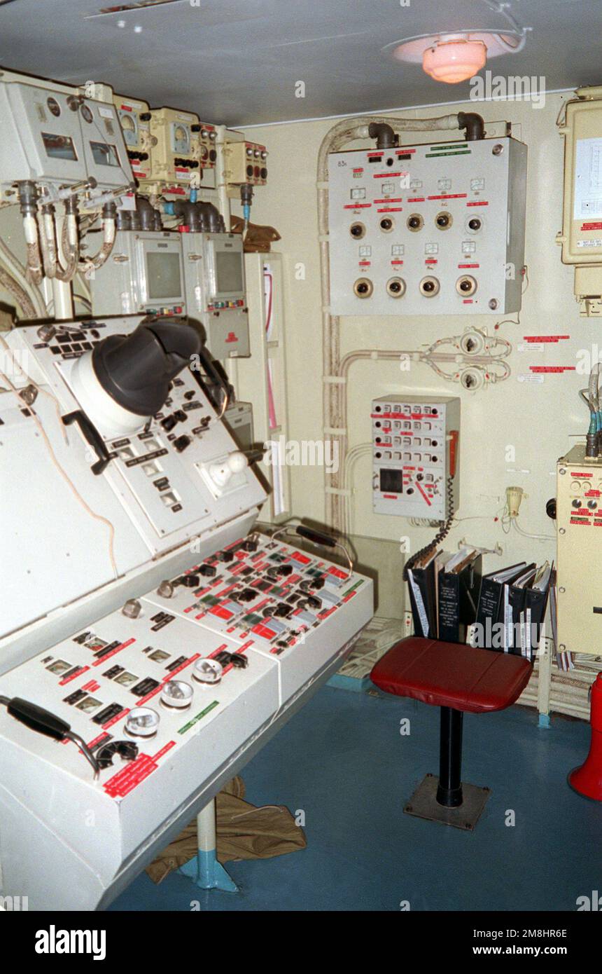 A view of the combat information center of the USNS HIDDENSEE ...