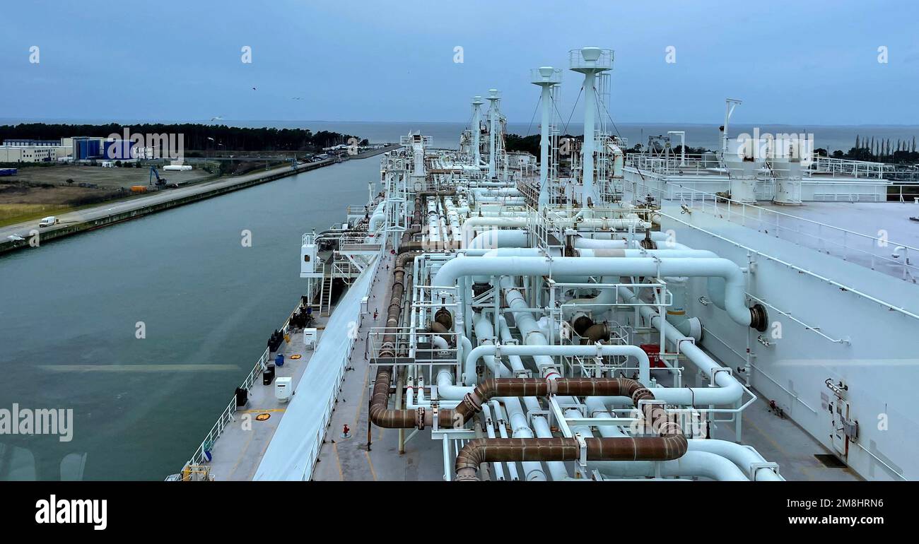 Regasification unit hi-res stock photography and images - Alamy