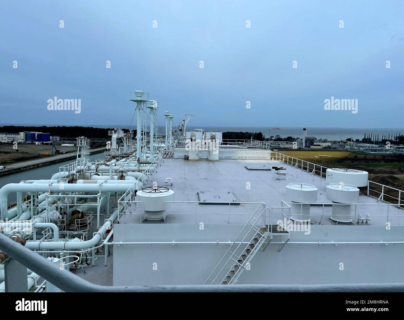 Regasification unit hi-res stock photography and images - Alamy