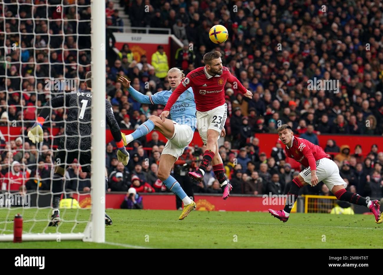 Erling haaland manchester city header hi-res stock photography and ...