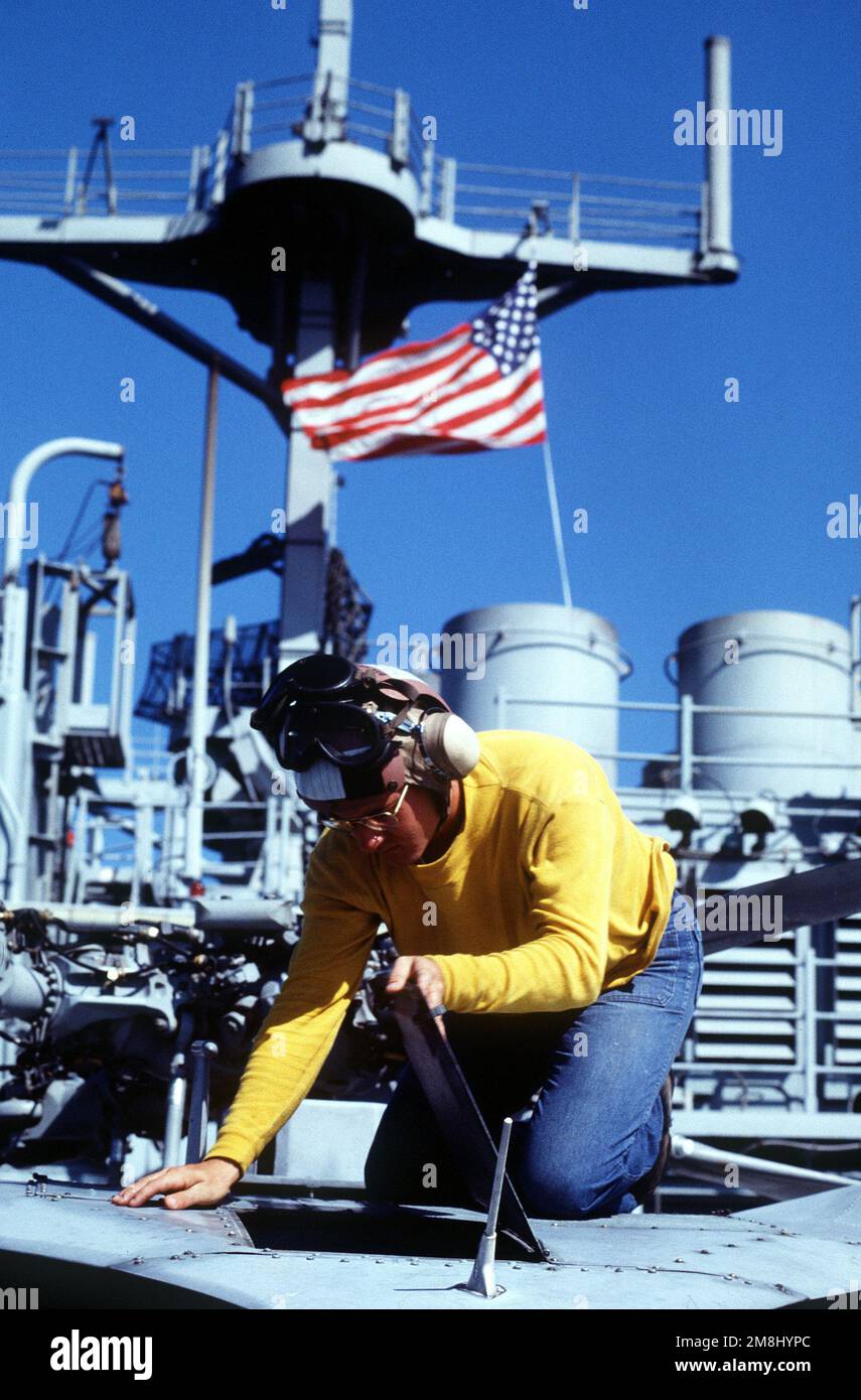 Aviation Technician Third Class (AT3) Stacey Auger, a member of Light ...