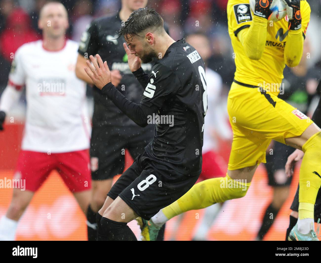 Rw essen fans hi-res stock photography and images - Alamy