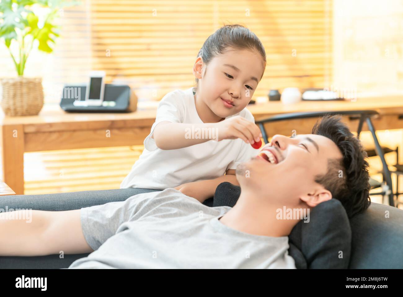 Happy father and daughter Stock Photo - Alamy