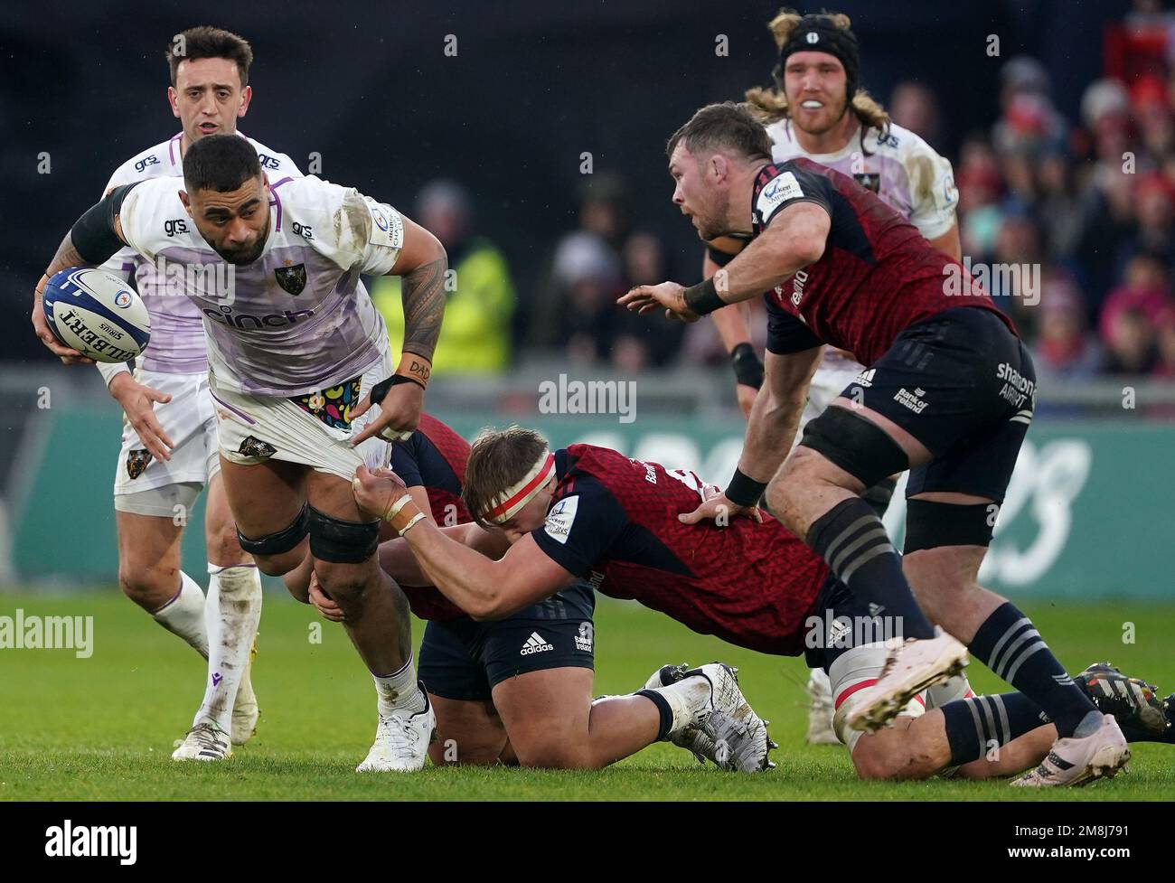 Tui 2023 hi-res stock photography and images - Alamy