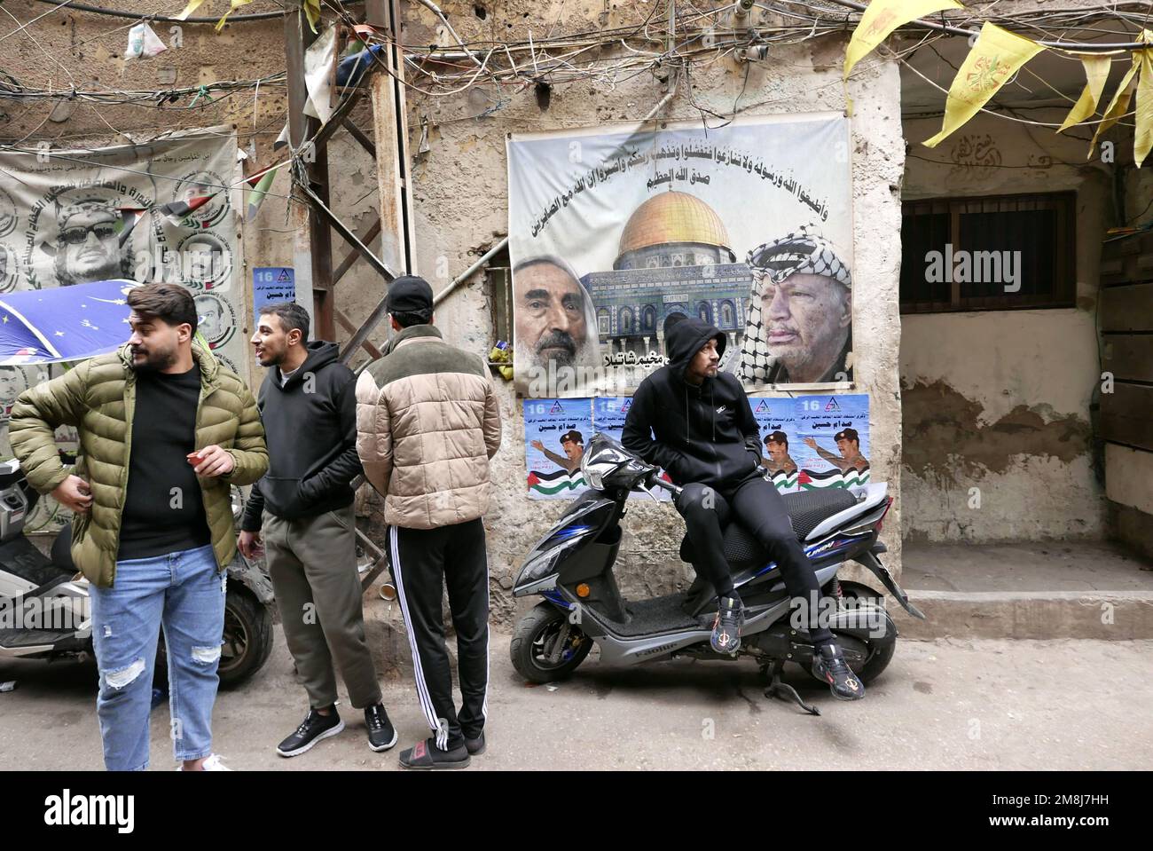 Shatila palestinian camp beirut lebanon unrwa nakba hi-res stock ...