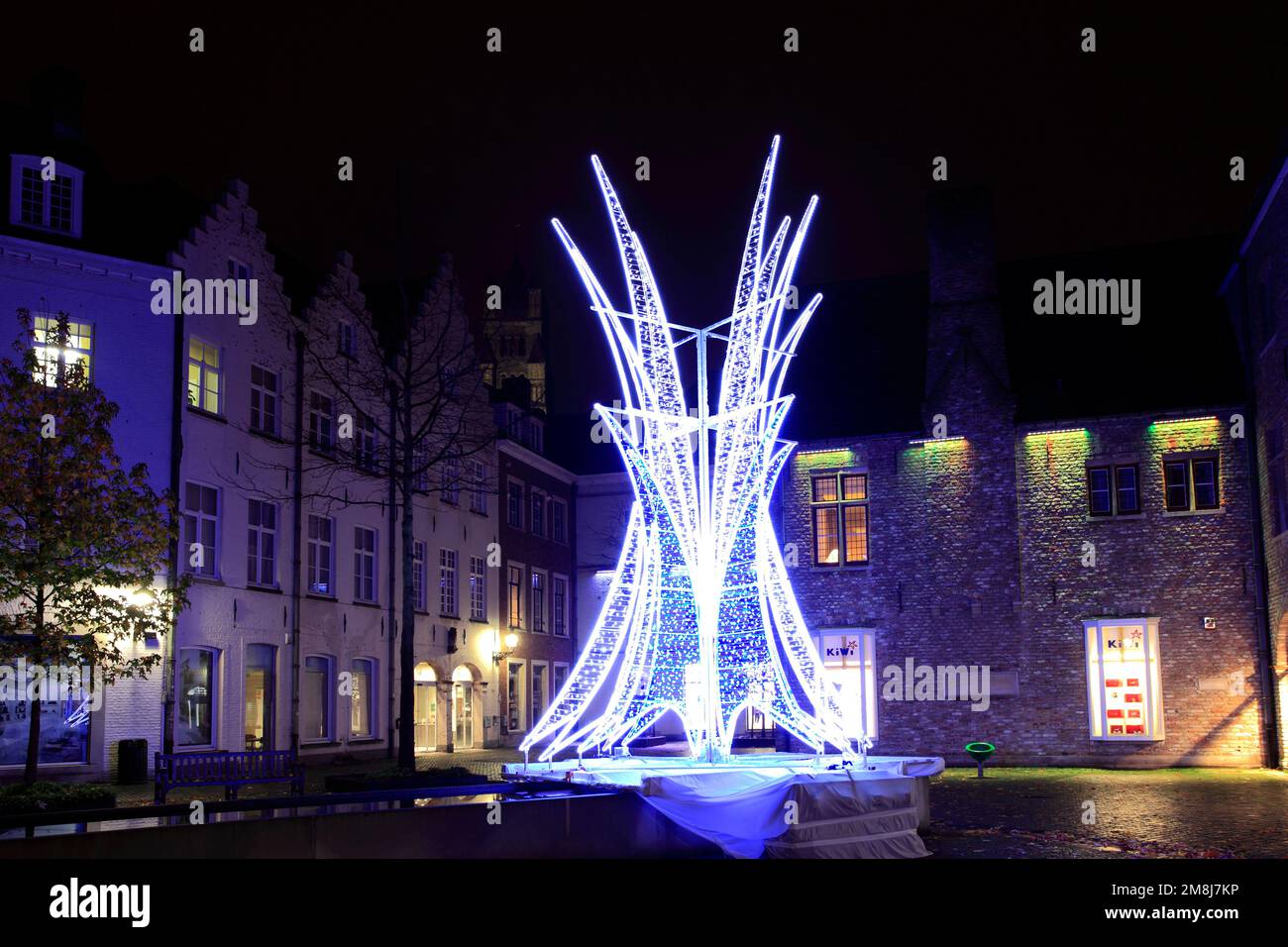 Christmas Tree around the Market place, Bruges City, West Flanders in ...