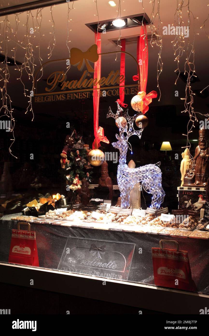 Belgium chocolate shop window display at christmas time, Market place ...