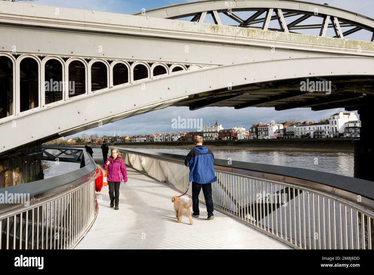 London, England, UK. 14 January 2023. The Barnes Bridge Walkway under ...