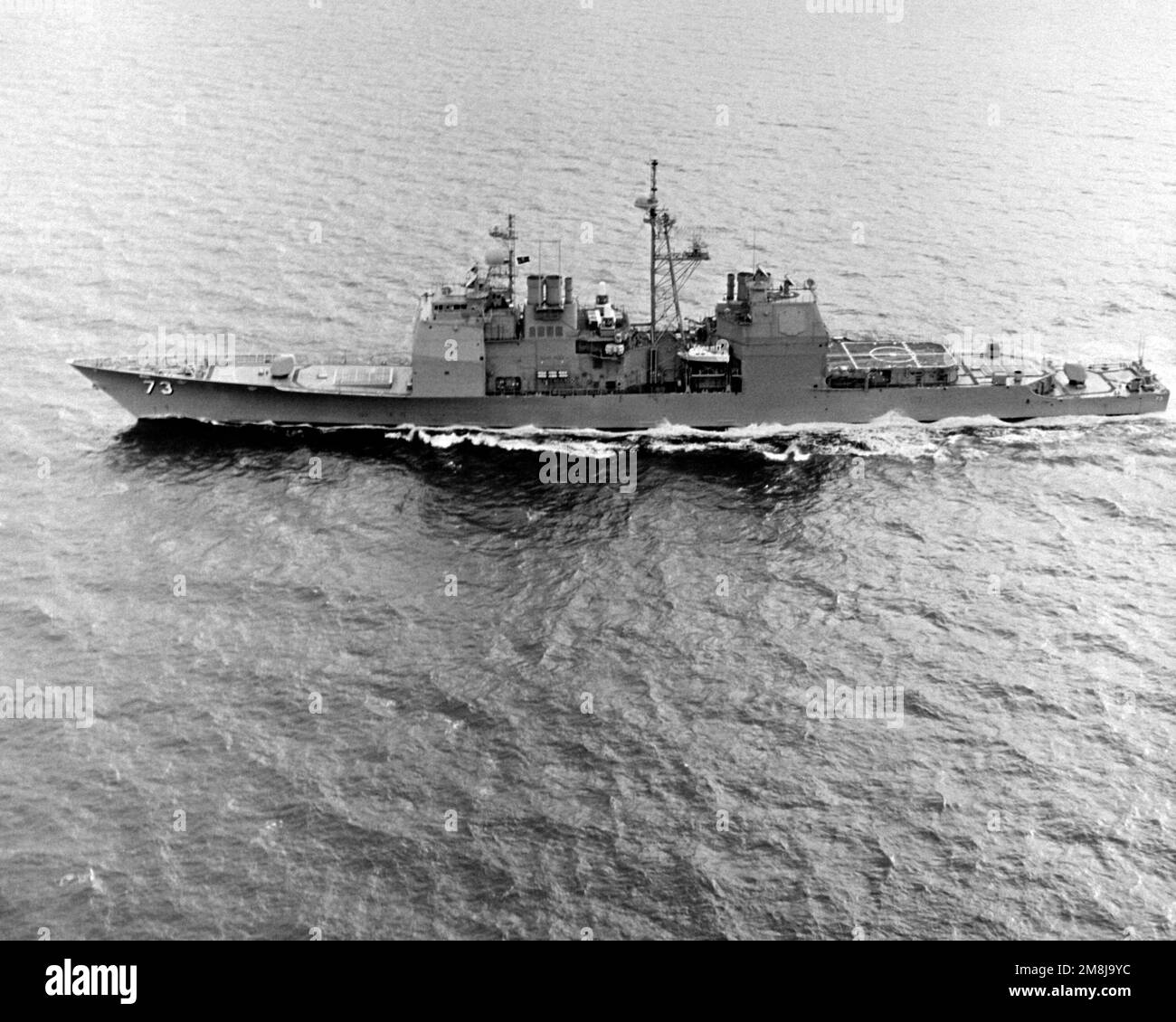 A port side view of the guided missile cruiser USS PORT ROYAL (CG-73 ...