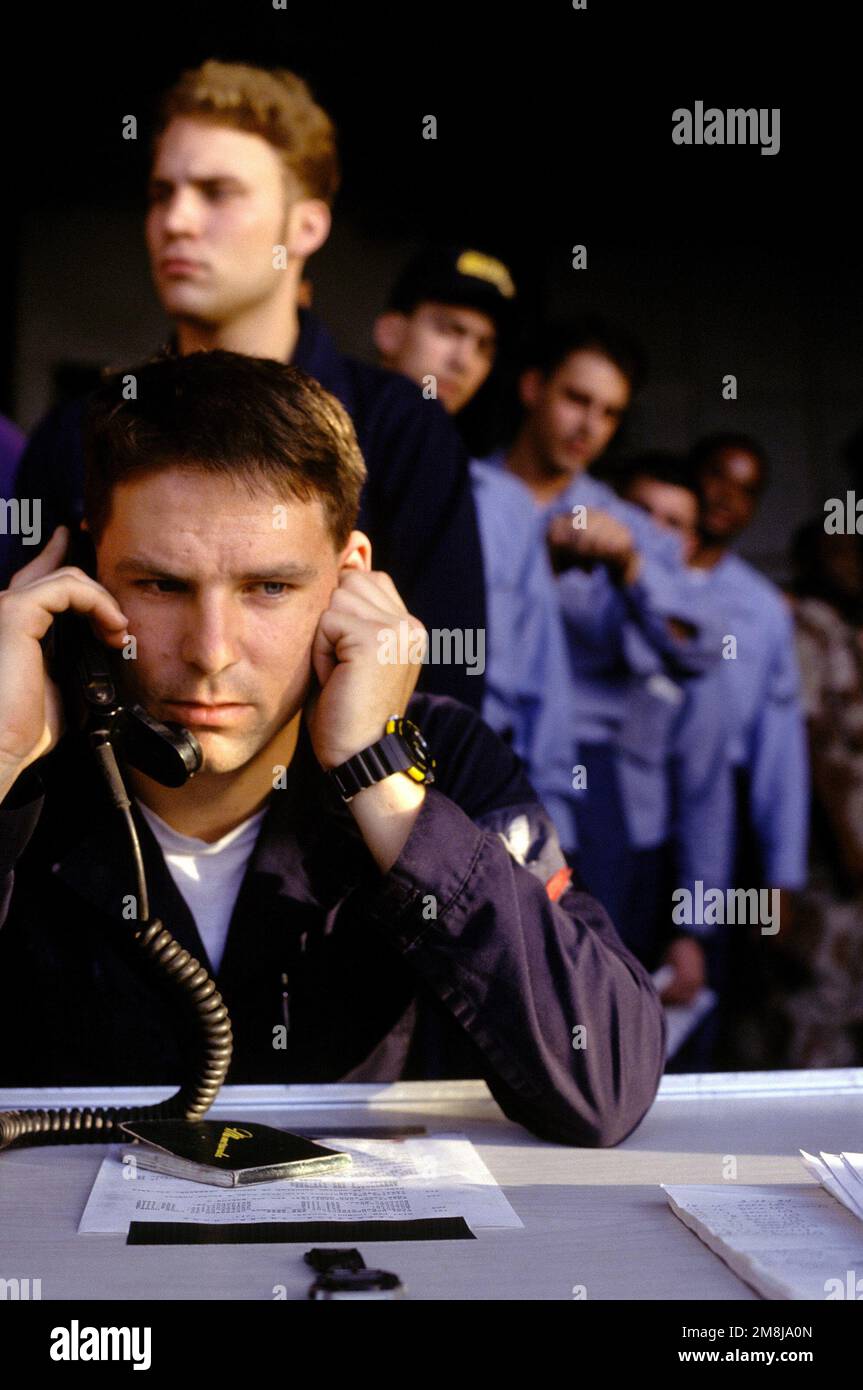 Alpha Company, 63rd Signal Battalion, US Army, from Fort Stewart, GA ...