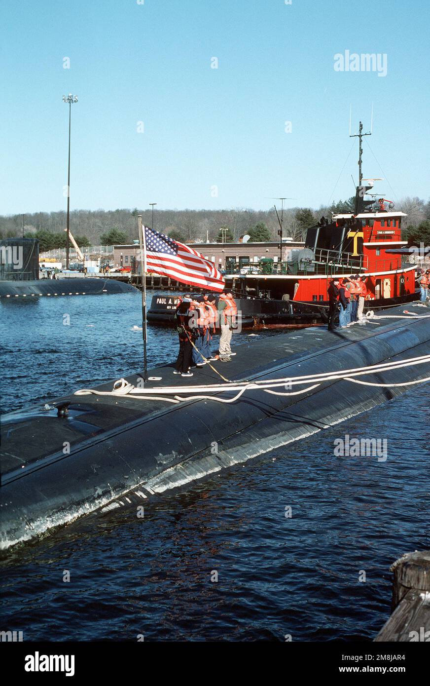 Crewmen of the nuclear-powered attack submarine USS MINNEAPOLIS-SAINT ...