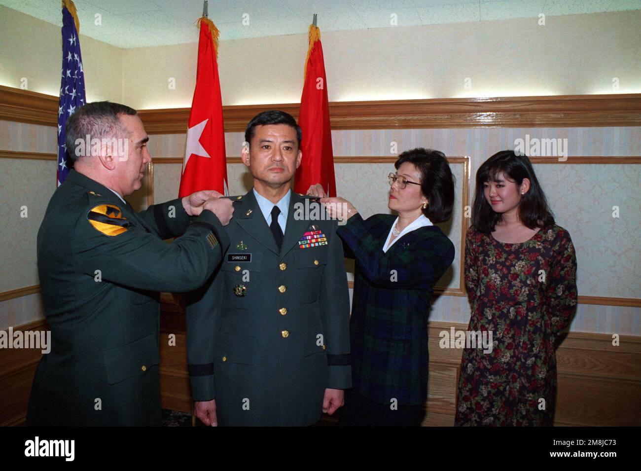 LGEN John H. Tilelli (left), Deputy CHIEF of STAFF for Operations and ...