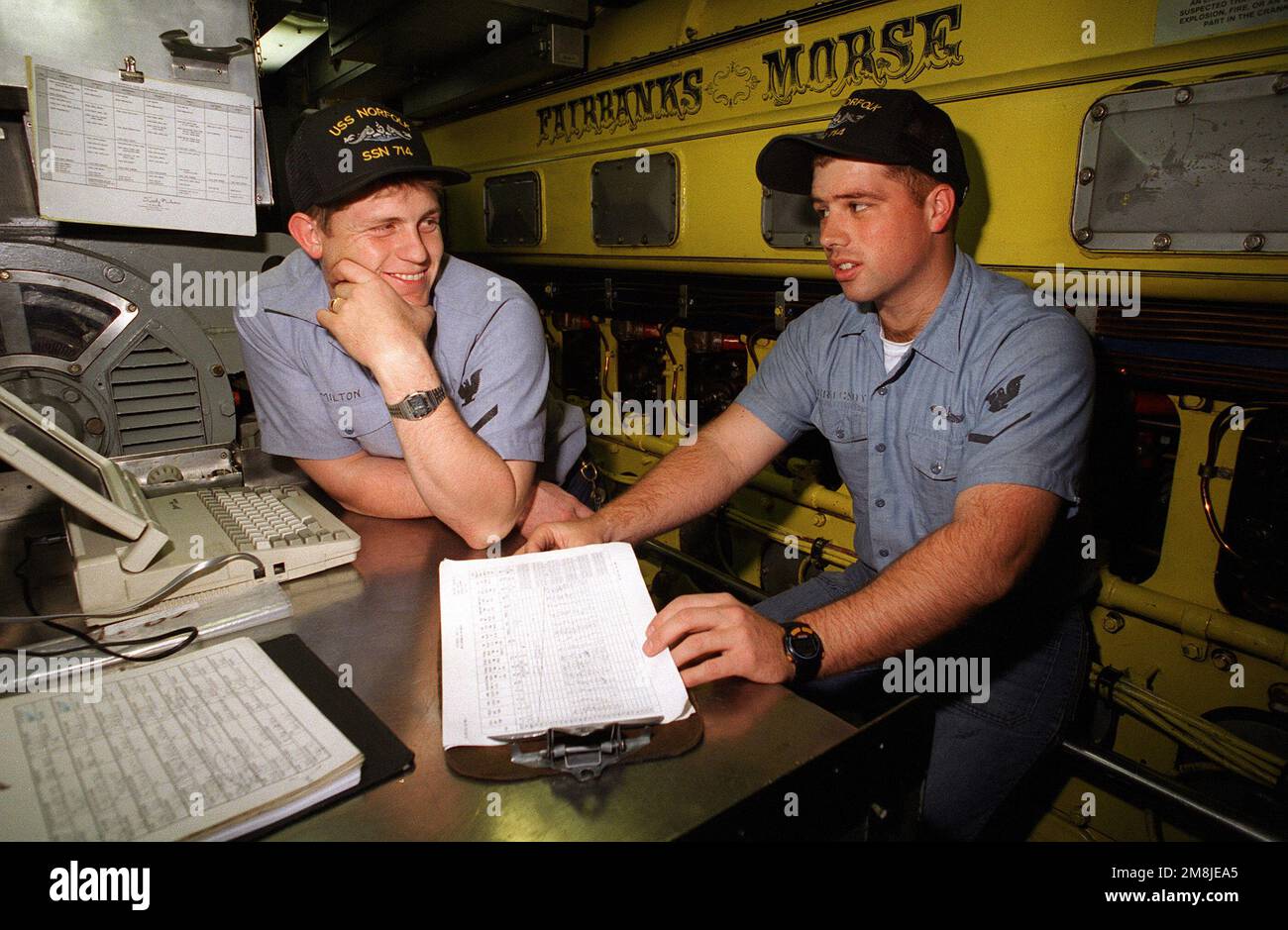 Machinist mate third class hi-res stock photography and images - Alamy