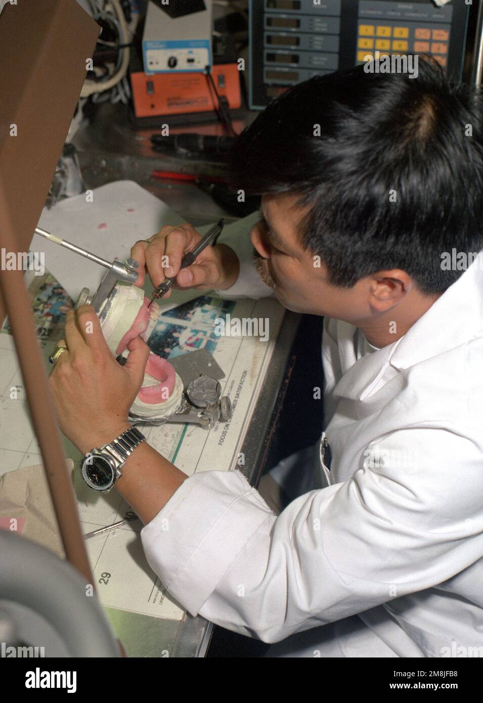 Uss morris hi-res stock photography and images - Alamy