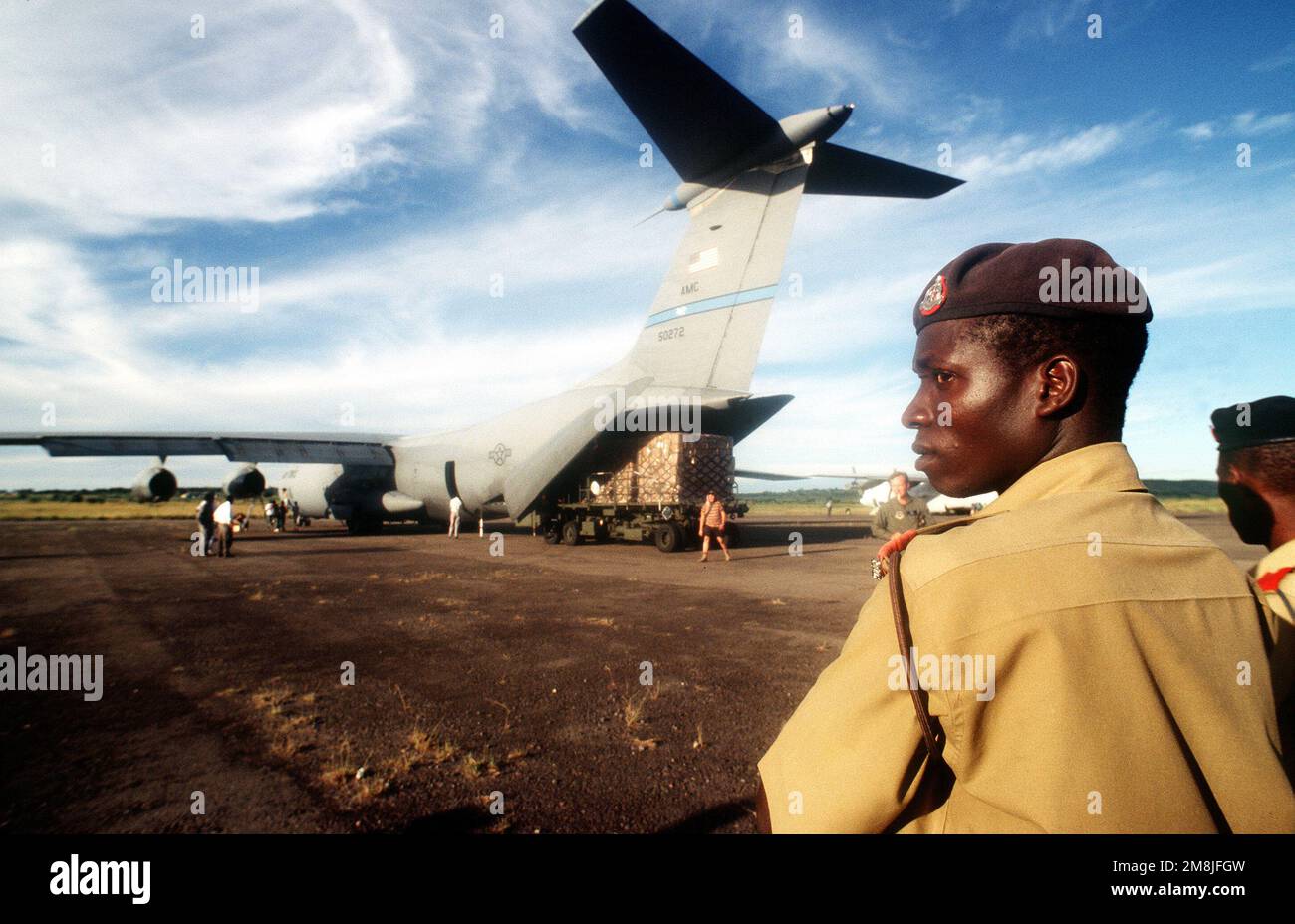 Aircraft wing support stand hi-res stock photography and images - Alamy