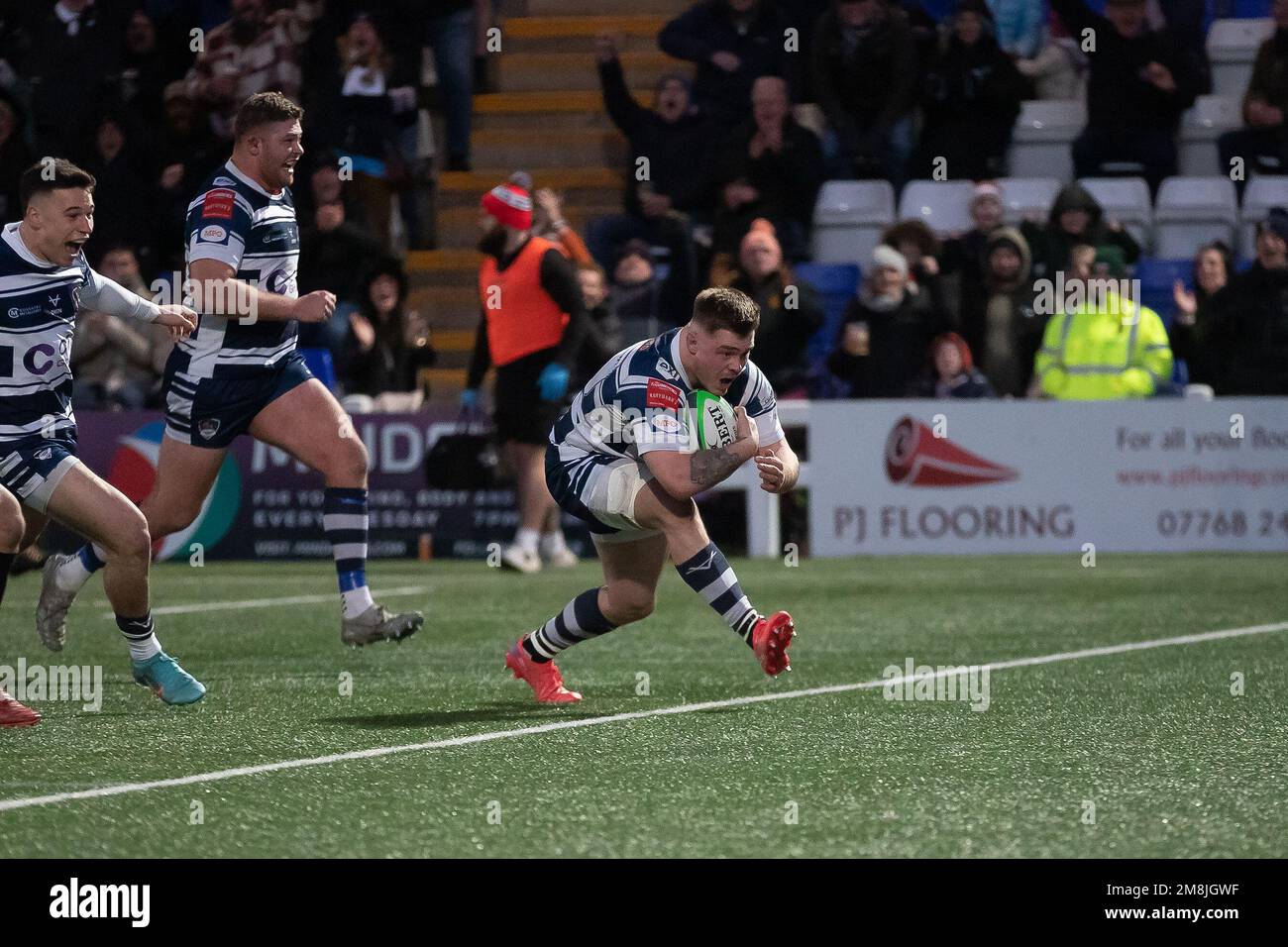 Coventry, UK. 14th Jan, 2023. *** Jordan Poole scores a try for ...