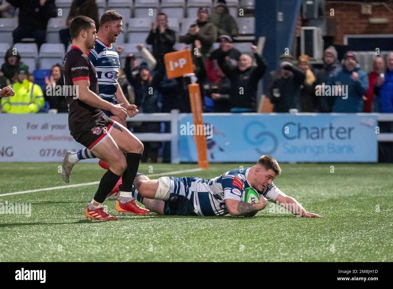 Coventry, UK. 14th Jan, 2023. *** Jordan Poole of Coventry scores ...