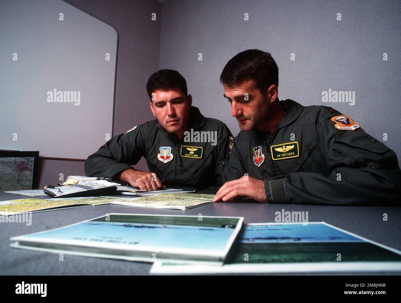 Mission directives hi-res stock photography and images - Alamy