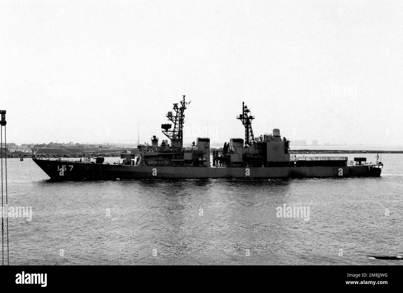 A port side view of the Japanese Maritime Self-Defense Force (JMSDF ...