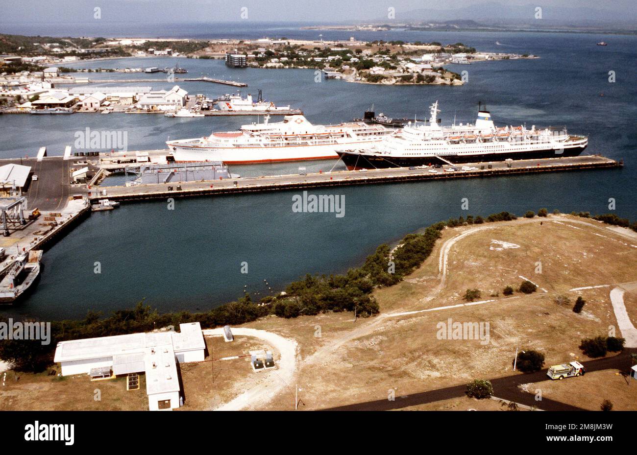 Troop billeting hi-res stock photography and images - Alamy