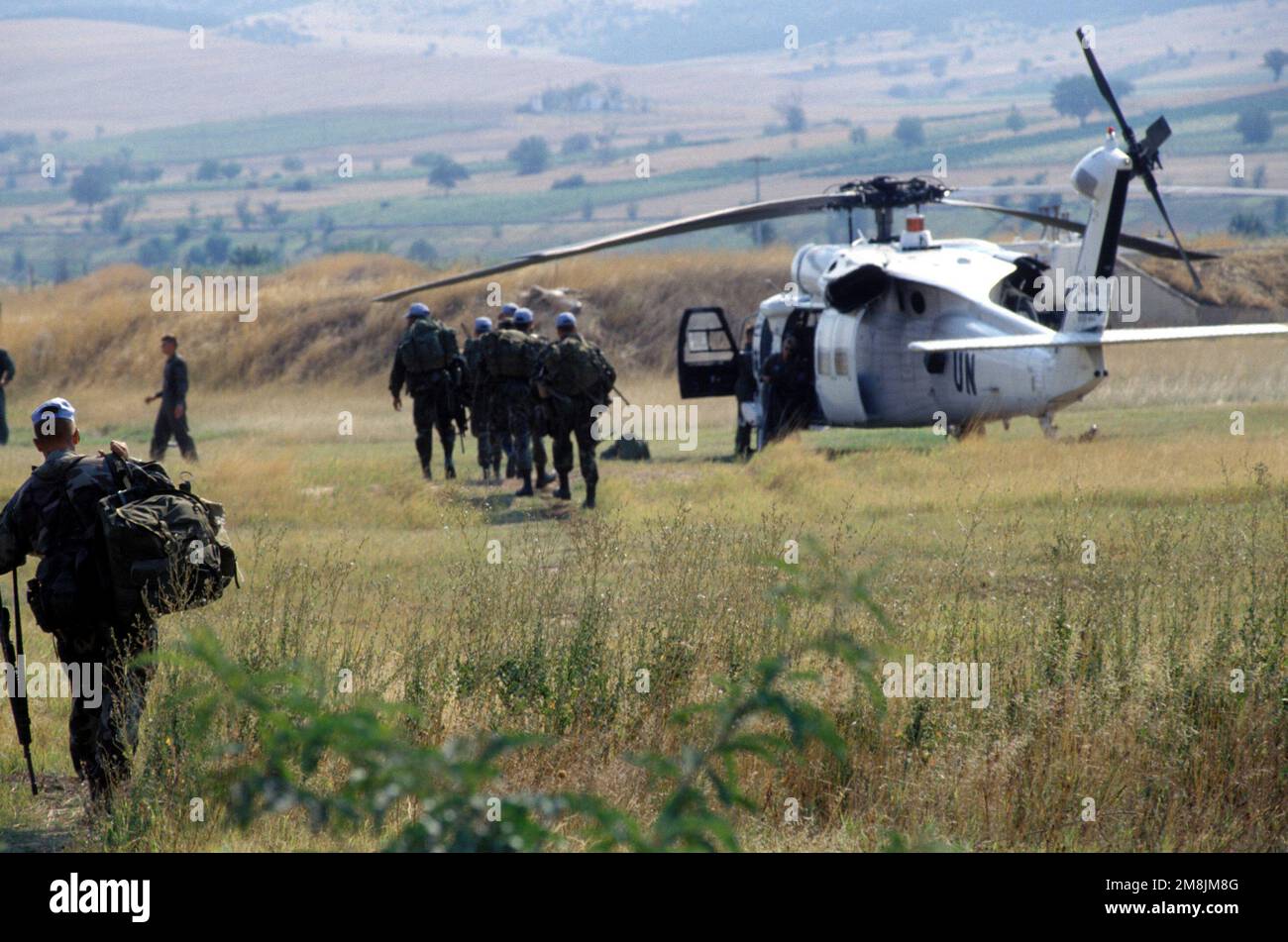 US Army scouts from the 2nd Battalion, 15th Infantry Schweinfurt ...