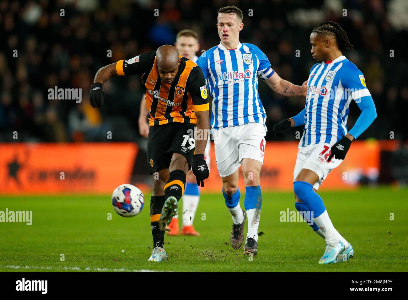 îscar Estupi–‡n #19 of Hull City attempts a shot on goal during the Sky ...