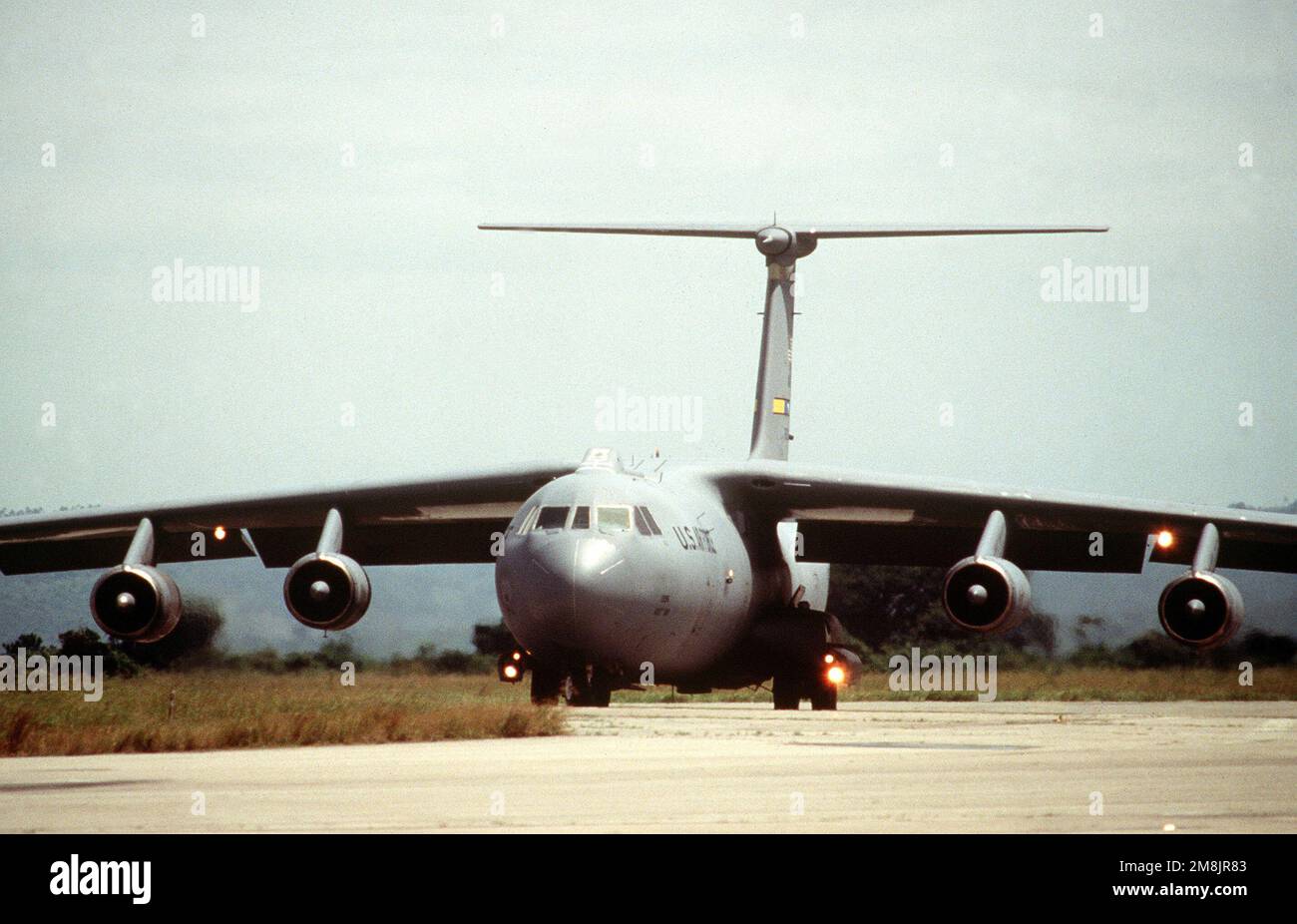 A head on view of a C-141 Starlifter from the 437th Airlift Wing ...