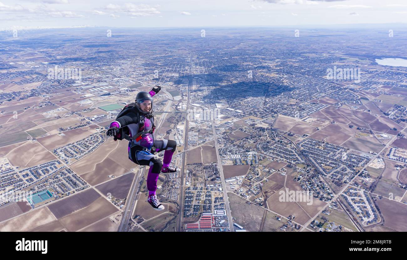 Skydivers formation hi-res stock photography and images - Alamy