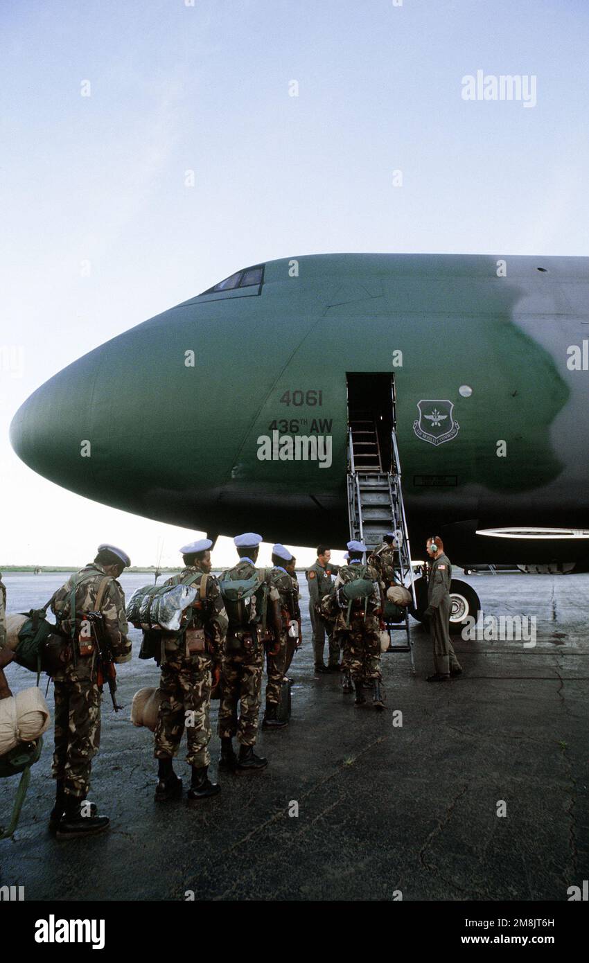 Ethiopian troops assigned to the United Nations peacekeeping force ...