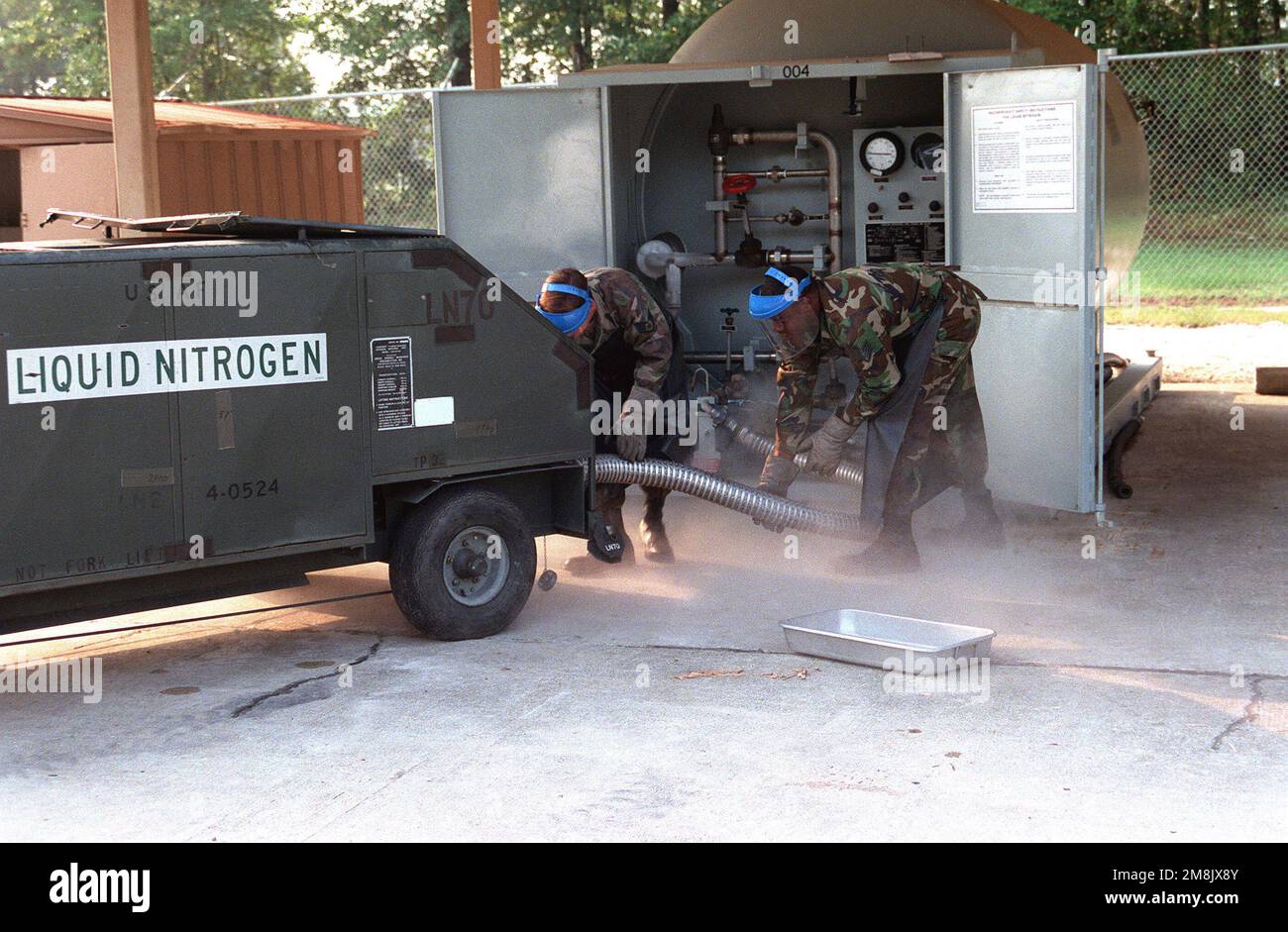 STAFF SGT. David Reyher (left) and STAFF SGT. Kenneth Tart of the ...
