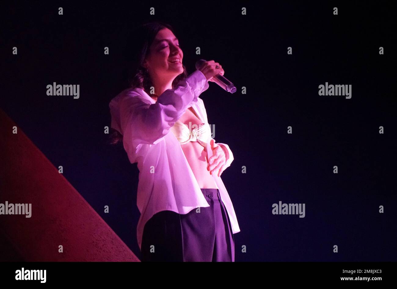 Lorde show hi-res stock photography and images - Alamy