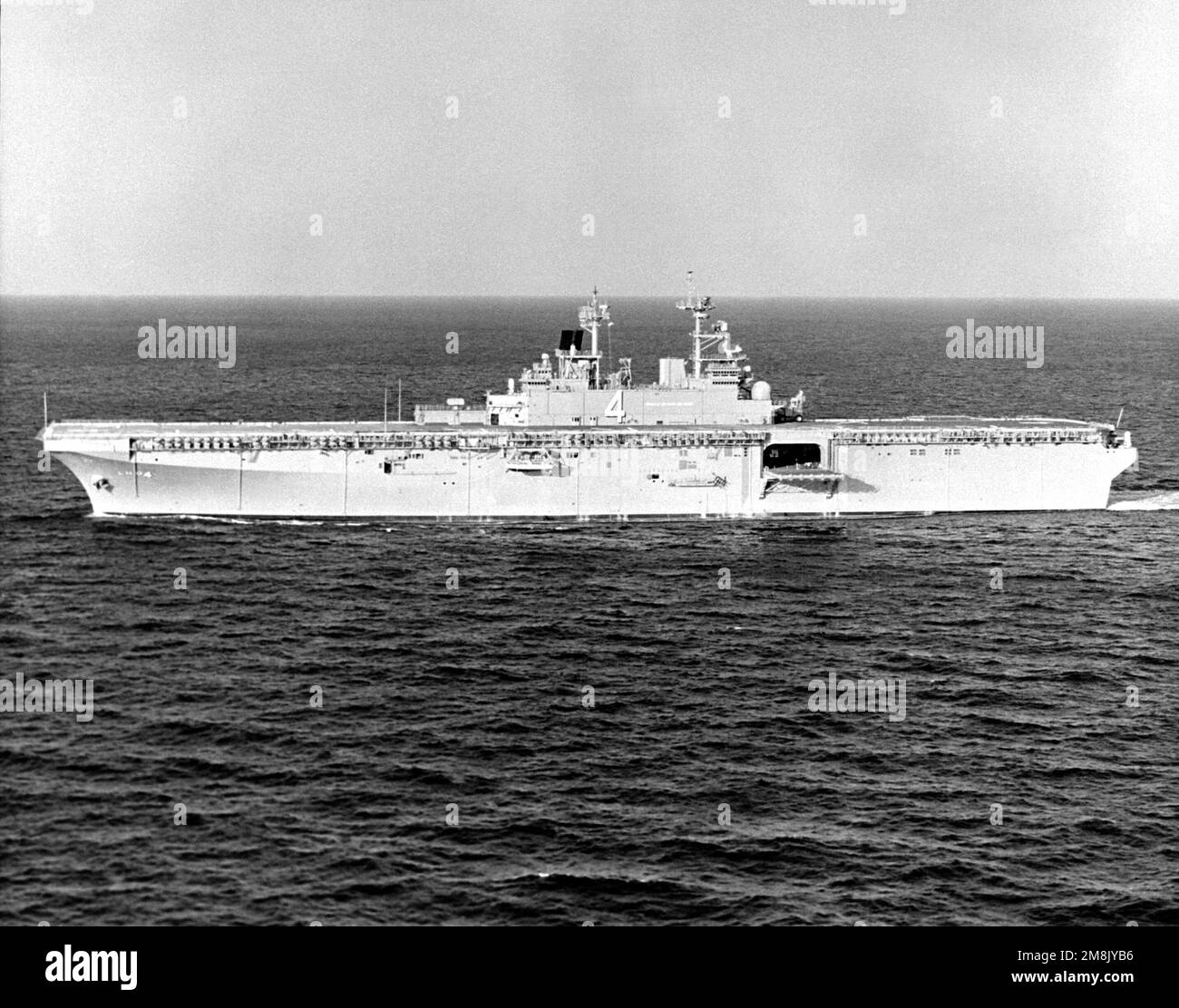 Amphibious assault ship uss boxer Black and White Stock Photos & Images ...