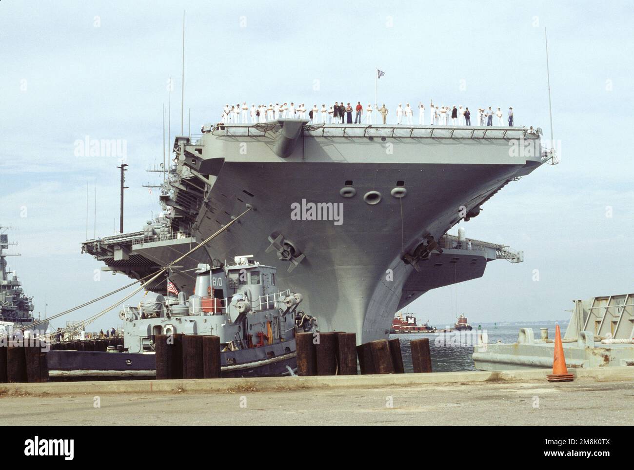 The nuclear-powered aircraft carrier USS DWIGHT D. EISENHOWER (CVN-69 ...
